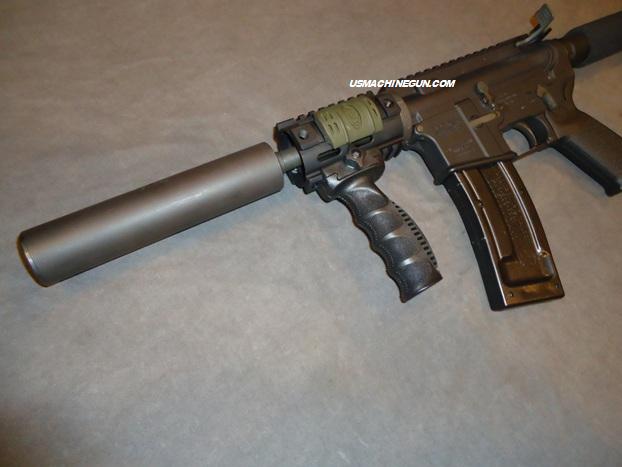 Ergonomic Vertical Tactical Foregrip on www.Gun.Rodeo