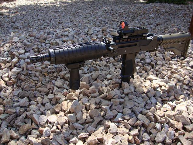 Vertical Grip And Rail Mount on www.Gun.Rodeo