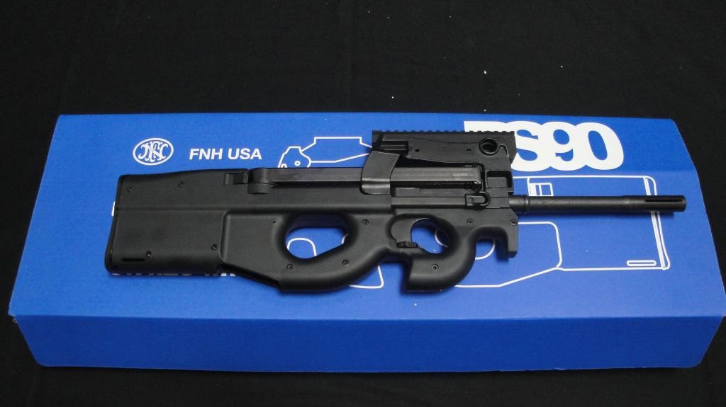 FNH PS 90 5.7x28mm on www.Gun.Rodeo