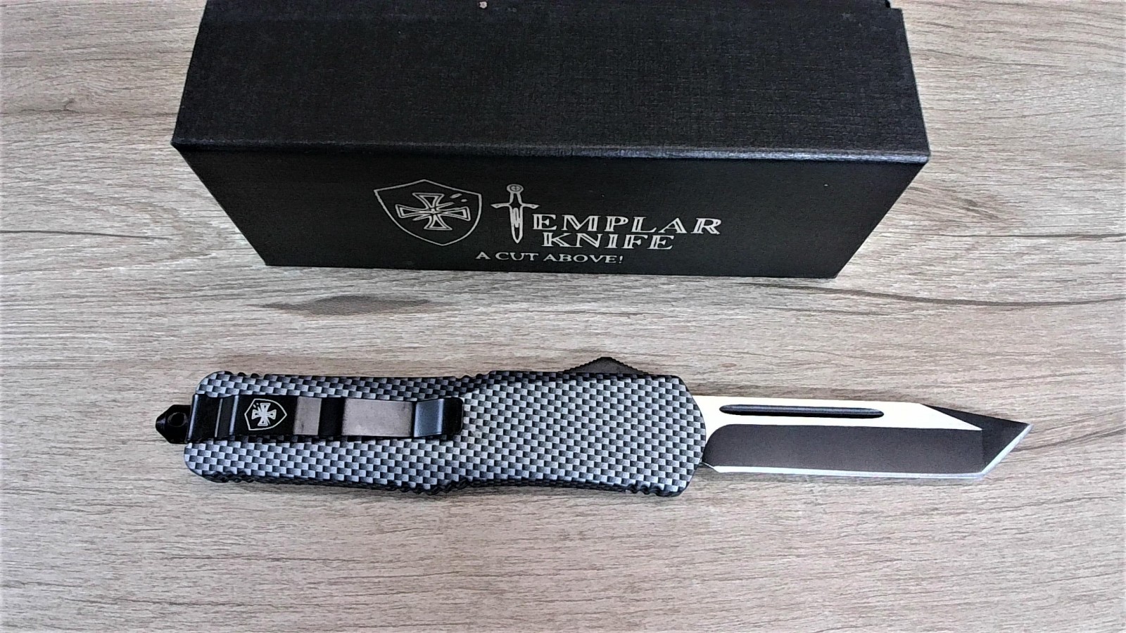 TEMPLAR KNIFE LARGE OTF CARBON FIBER 3.5" Blade BLACK TANTO on www.Gun.Rodeo