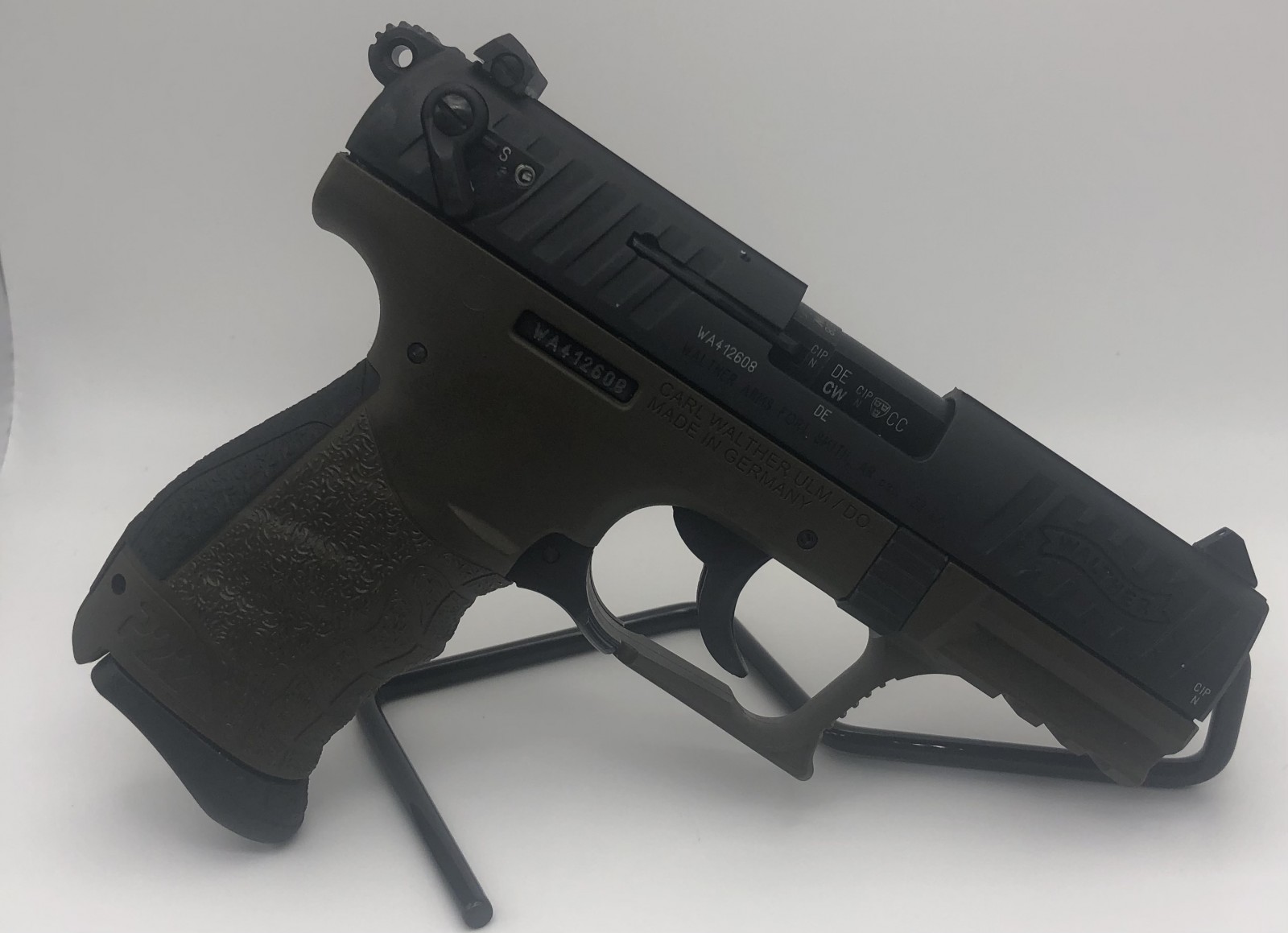 Walther P22 2 Tone on www.Gun.Rodeo