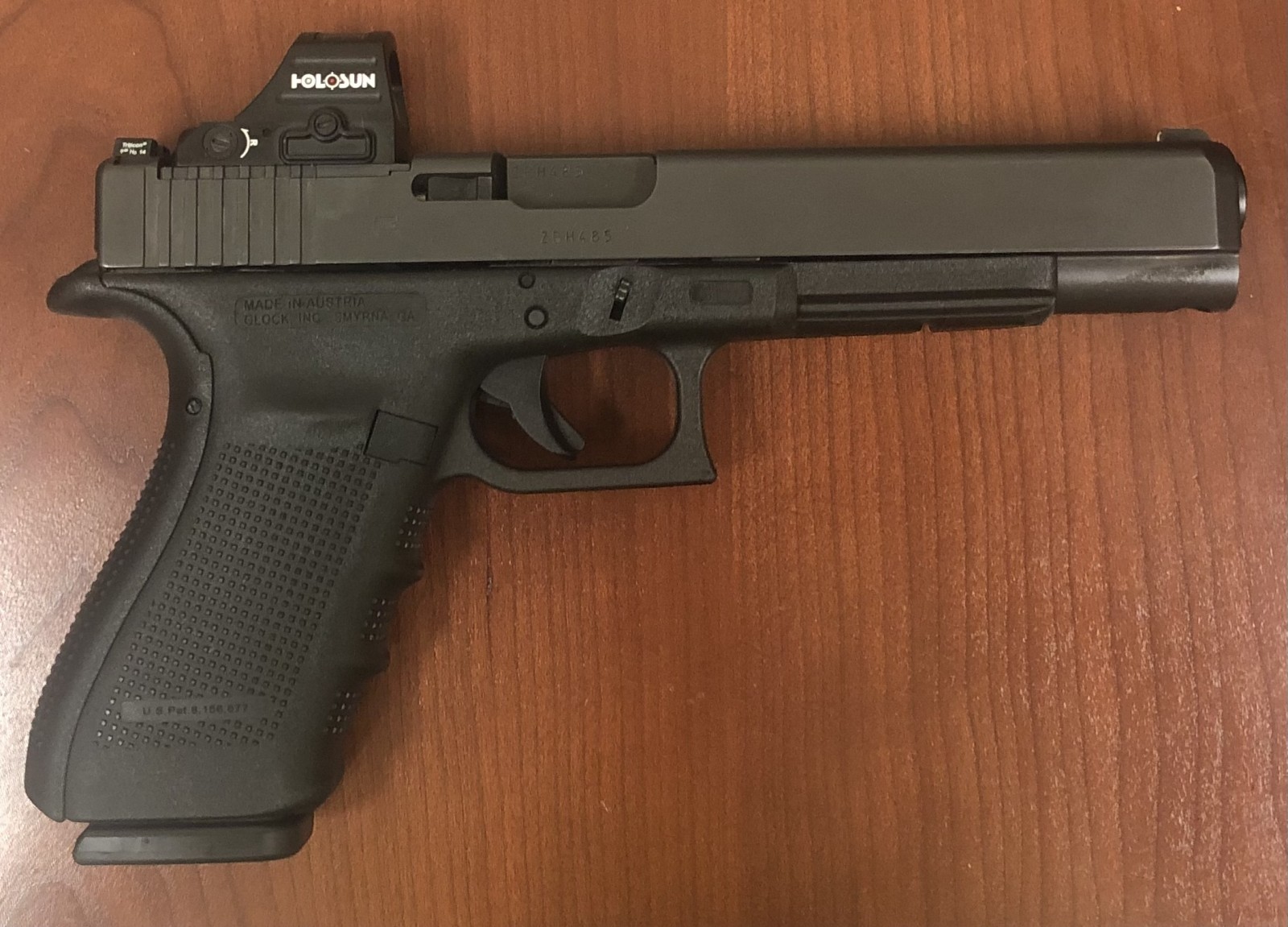 Glock 40 Gen4 10mm on www.Gun.Rodeo