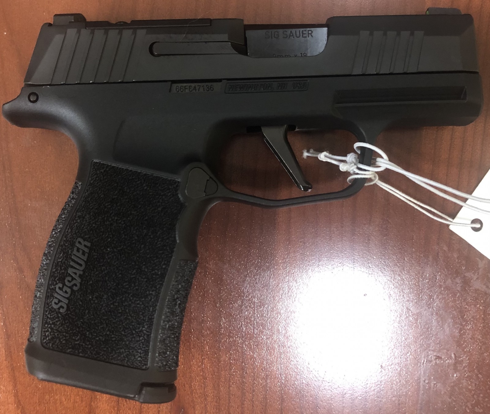 Sig Sauer p365x on www.Gun.Rodeo