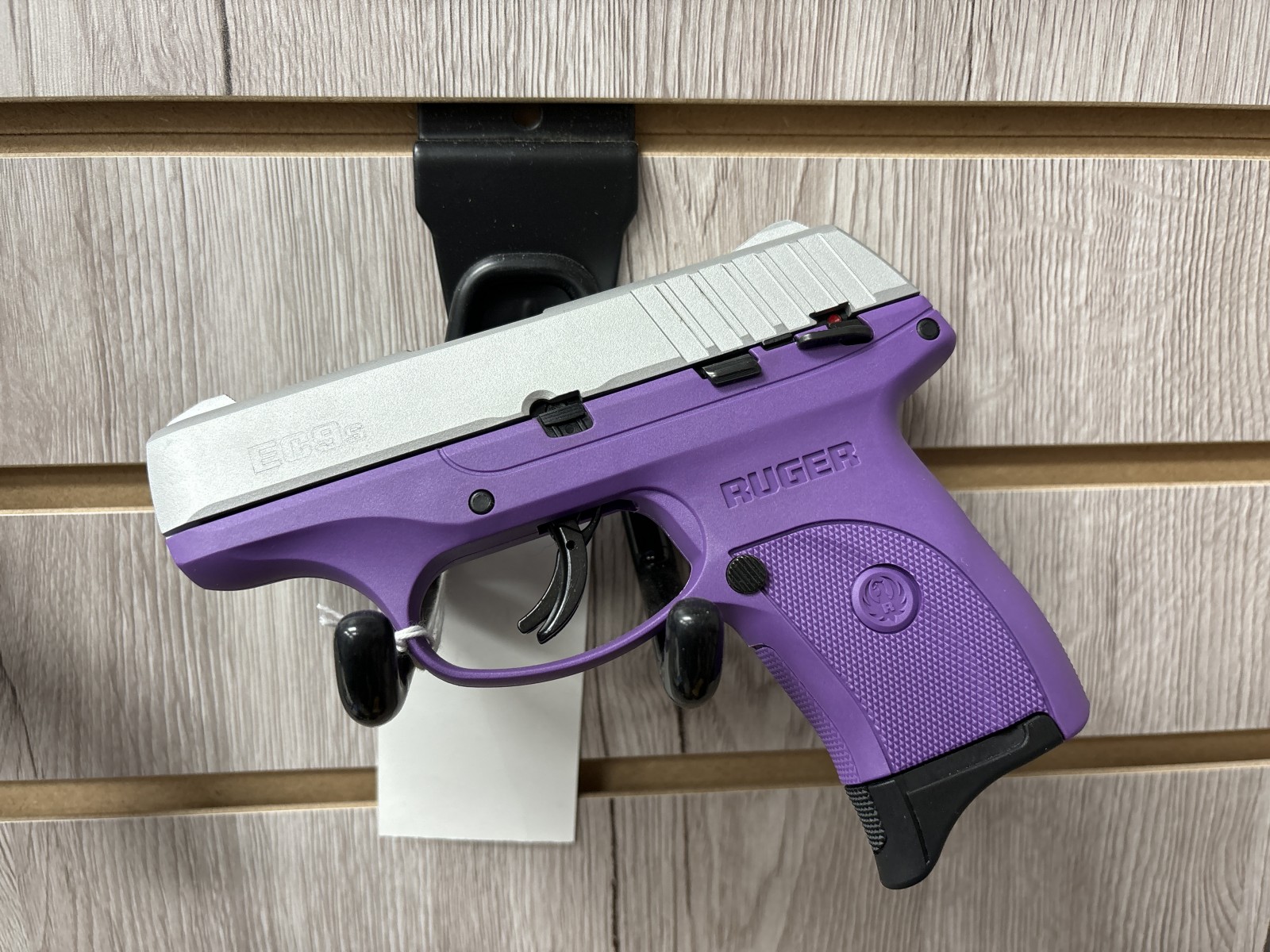 Ruger EC9S 9 on www.Gun.Rodeo