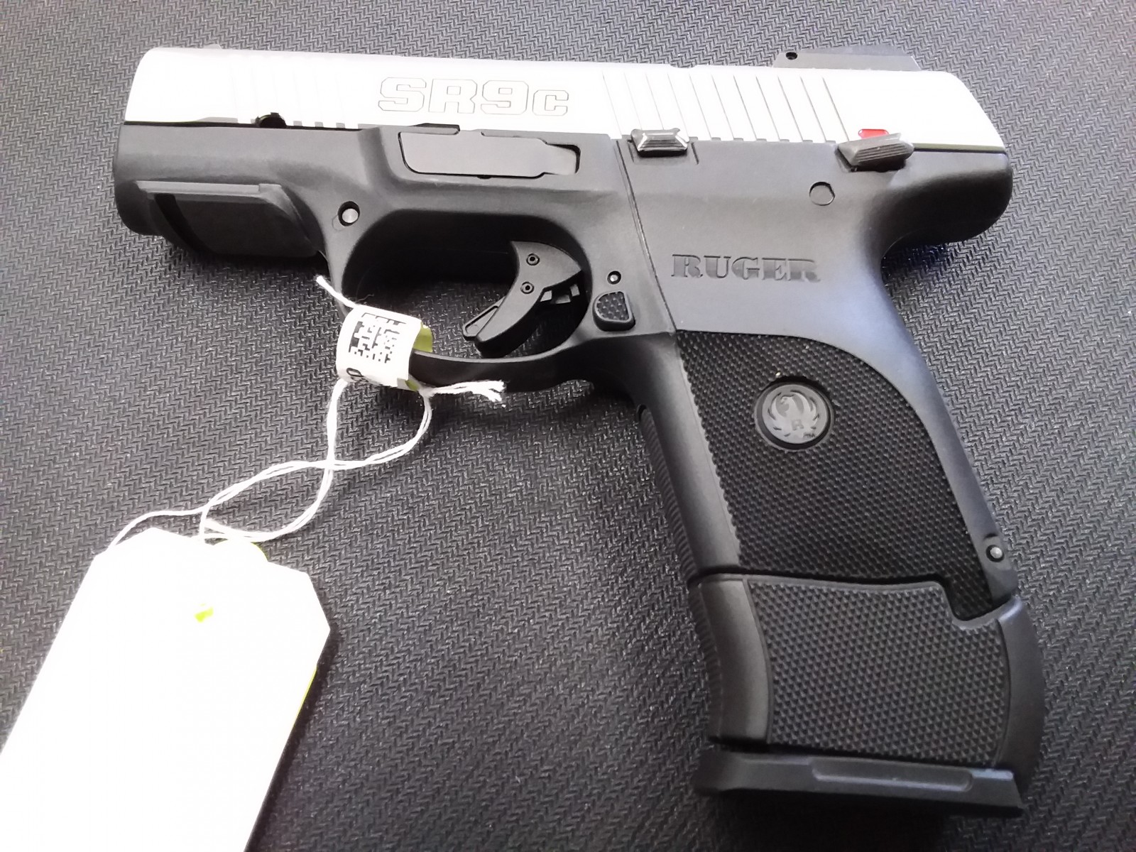 RUGER SR9C 9MM PISTOL on www.Gun.Rodeo
