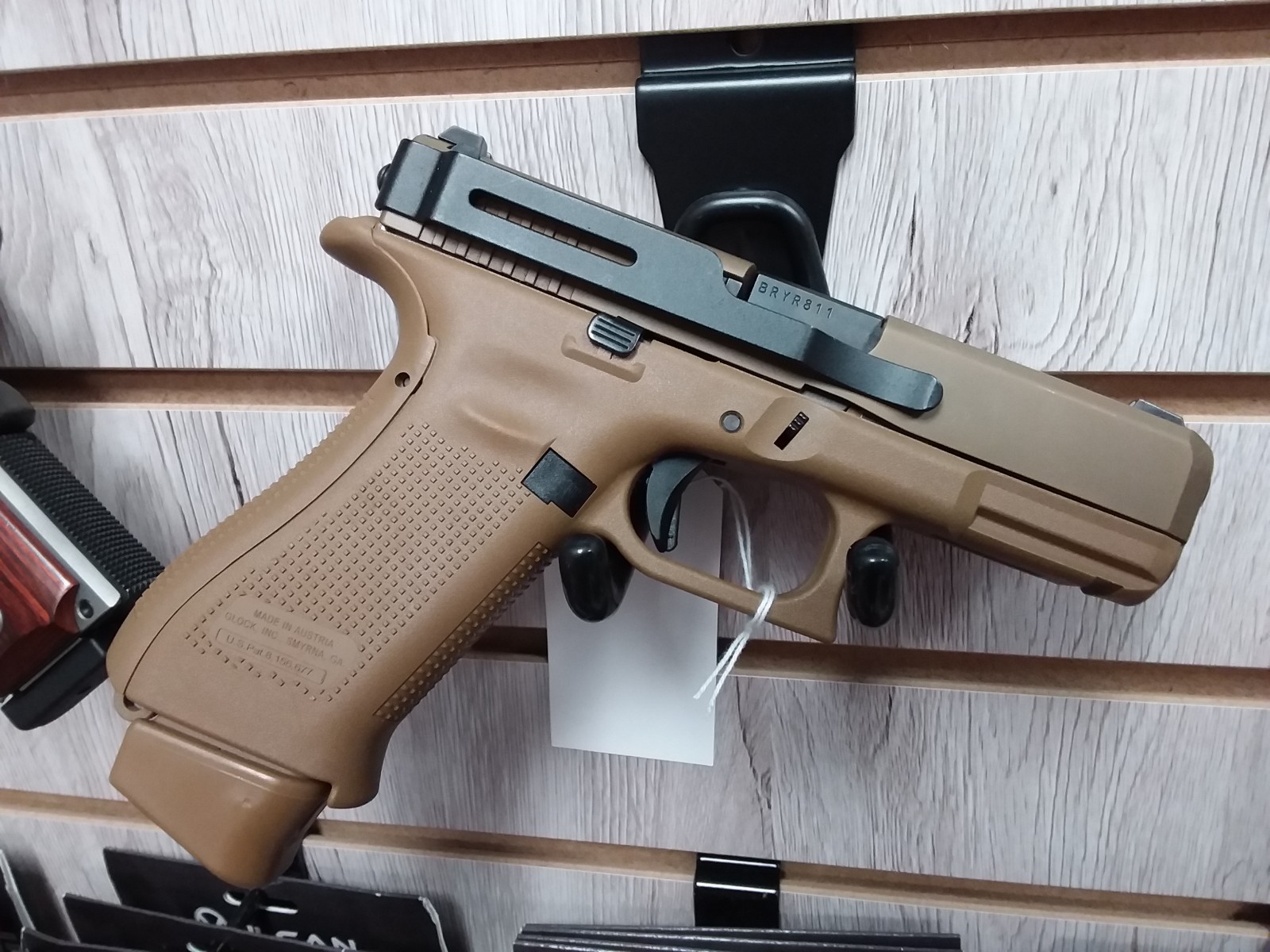 GLOCK 19X 9MM P,ISTOL W/CASE & 3 MAGS on www.Gun.Rodeo