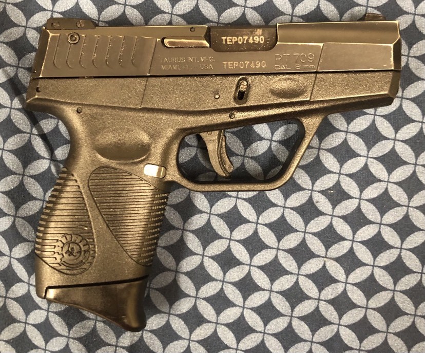 Taurus PT 709 Slim 9mm on www.Gun.Rodeo