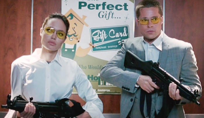 Angelina Jolie Pro Gun 8086